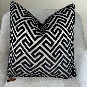 caldeira | Accents | Nwt Caldeira Greek Key Decorative Pillows | Poshmark